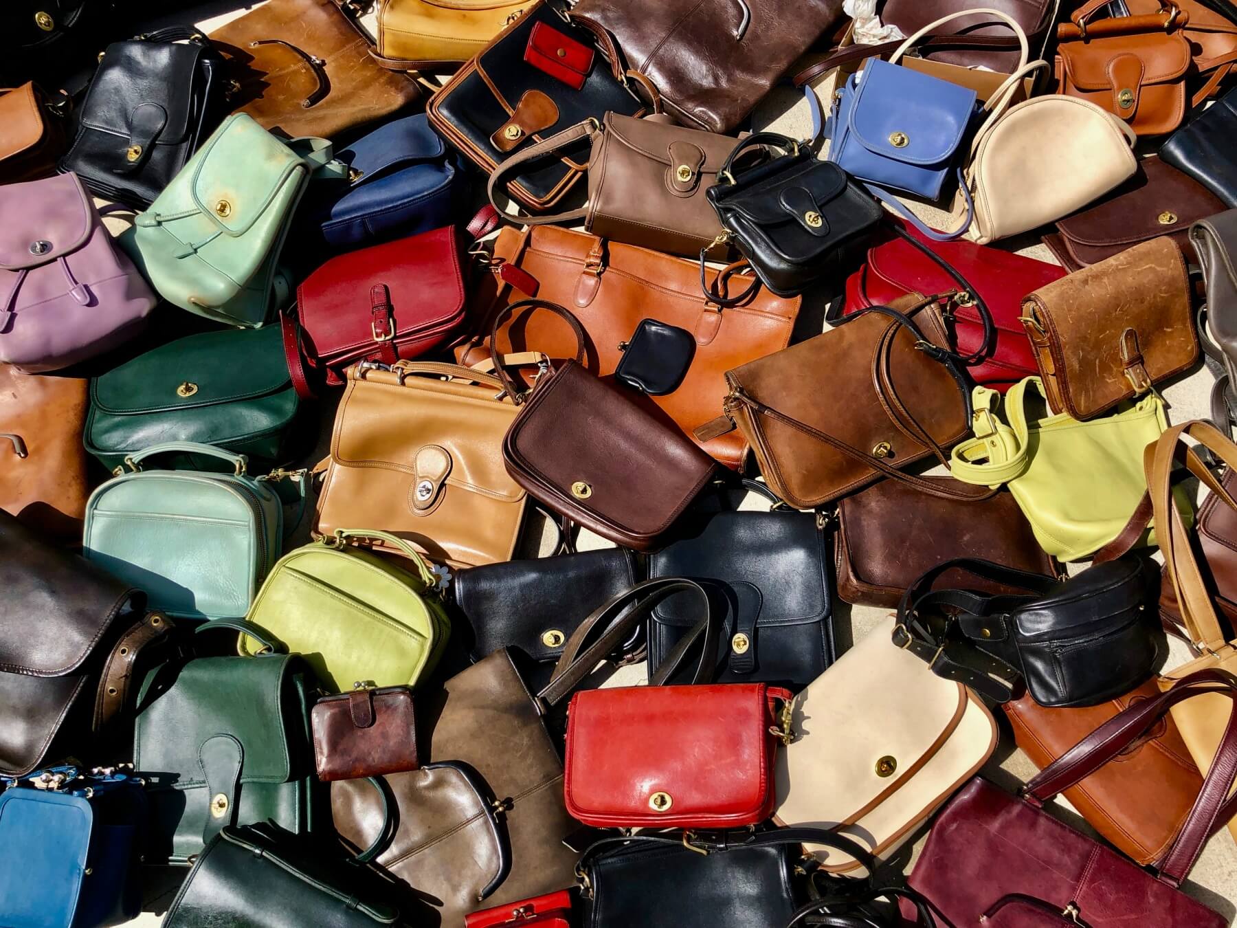 Collectors Guide to Vintage Coach Bags – Yourgreatfinds